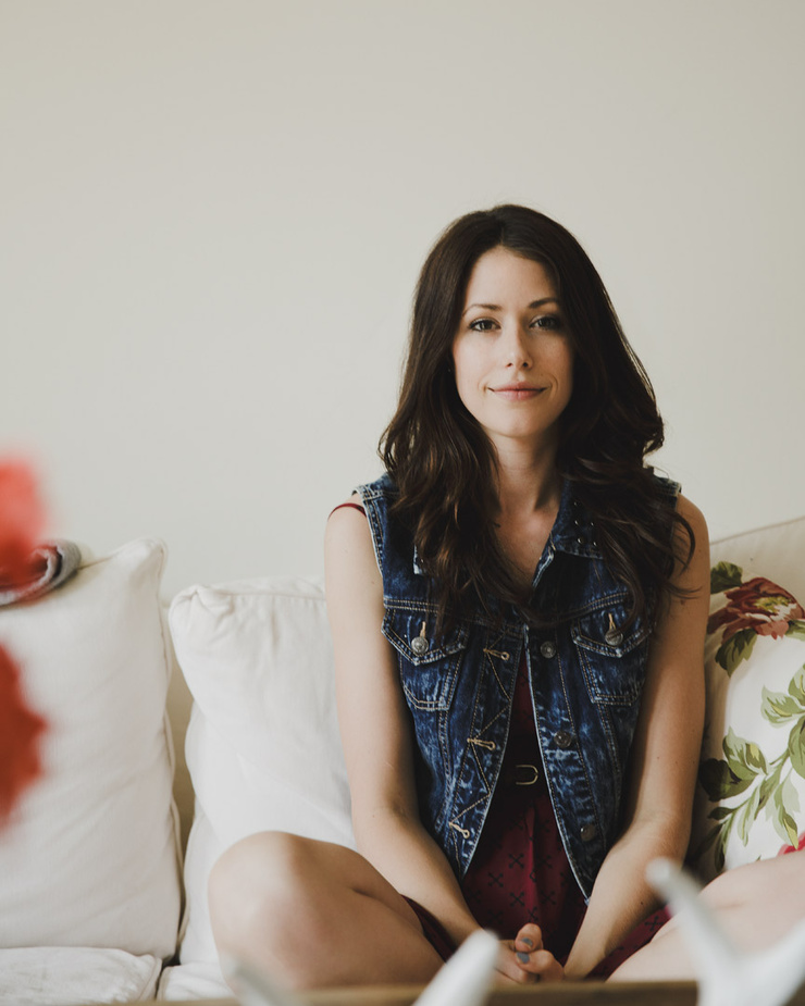 Picture of Amanda Crew