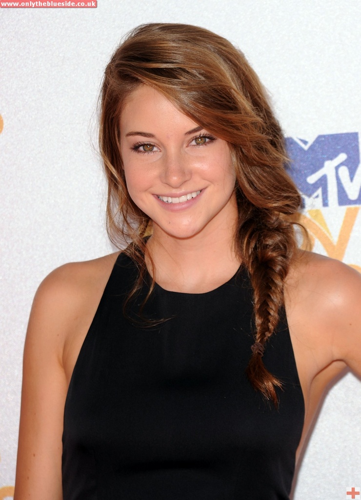 Listal - List the stuff you love! Movies, TV, music, games and books