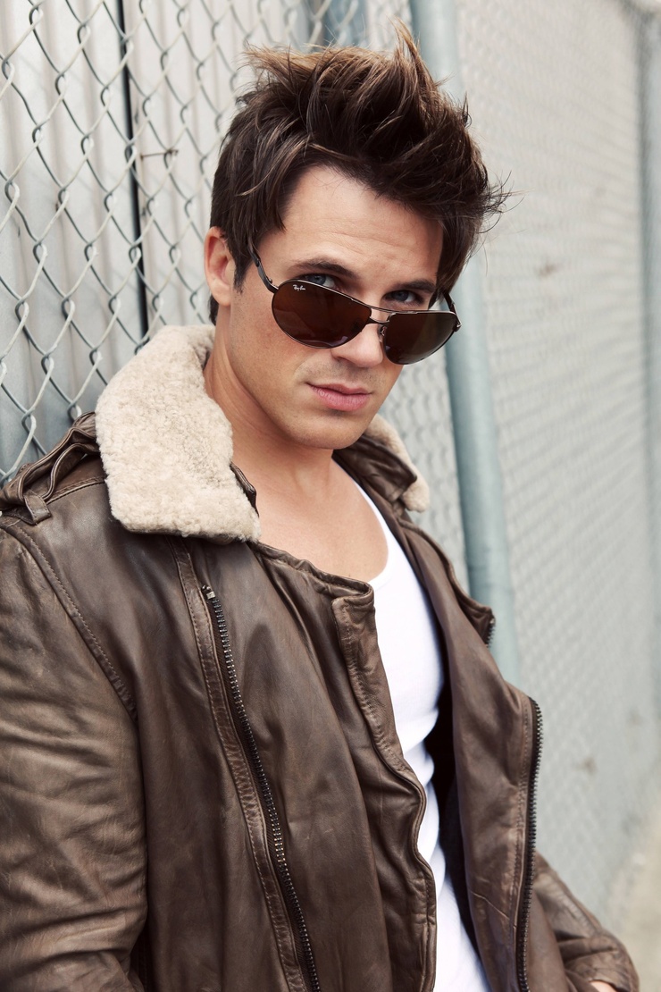 Matt Lanter image