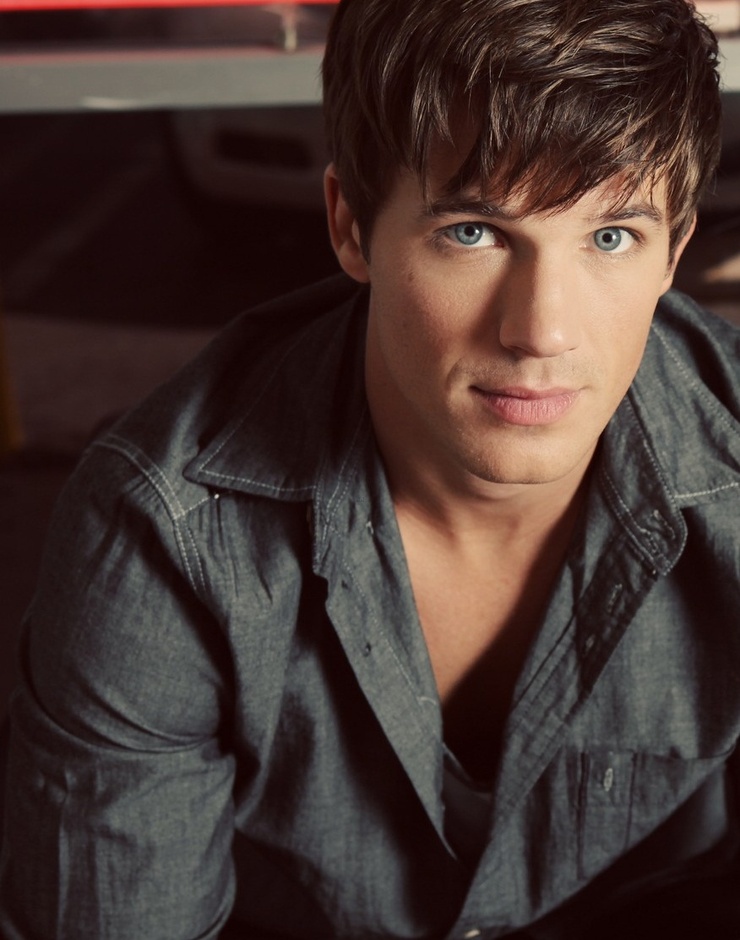 Picture of Matt Lanter