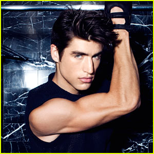 Image of Benjamin Elliott