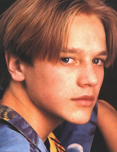 Picture of Devon Sawa