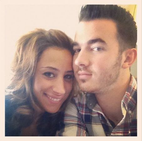 Picture of Danielle Deleasa