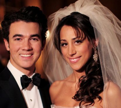 Picture of Danielle Deleasa