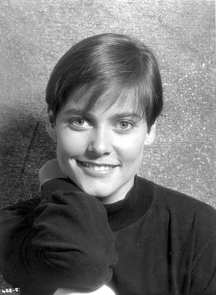 Picture of Carey Lowell