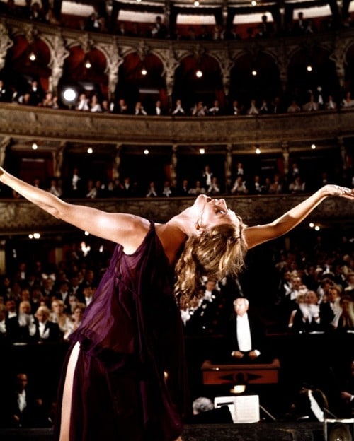 Picture of Isadora