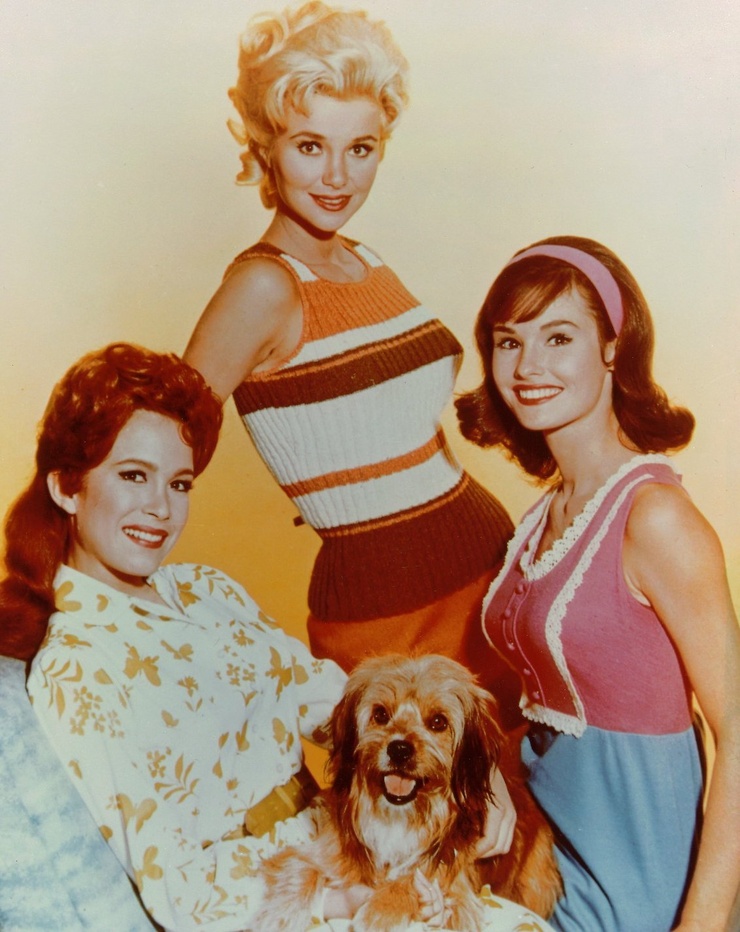 Picture of Lori Saunders