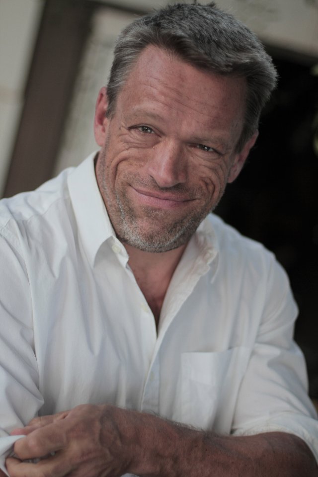Brian Thompson picture