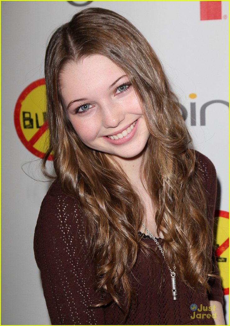 Picture of Sammi Hanratty