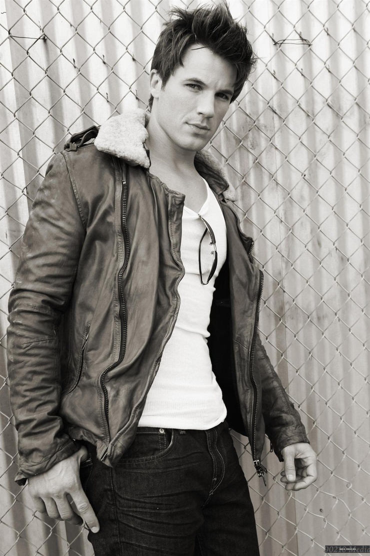 Picture of Matt Lanter