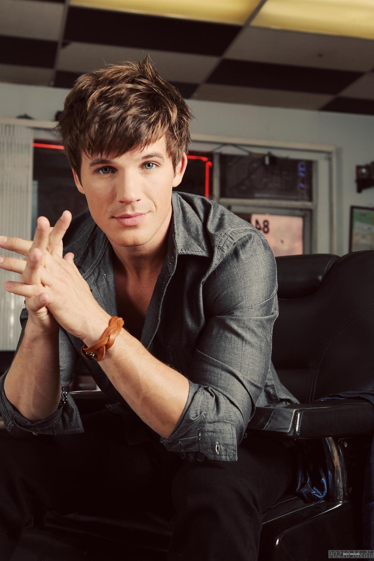 Picture of Matt Lanter