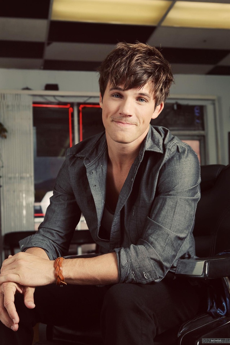 Picture of Matt Lanter