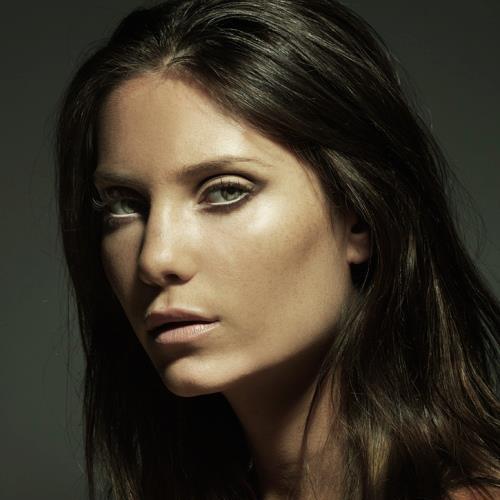 Image of Julia Pereira