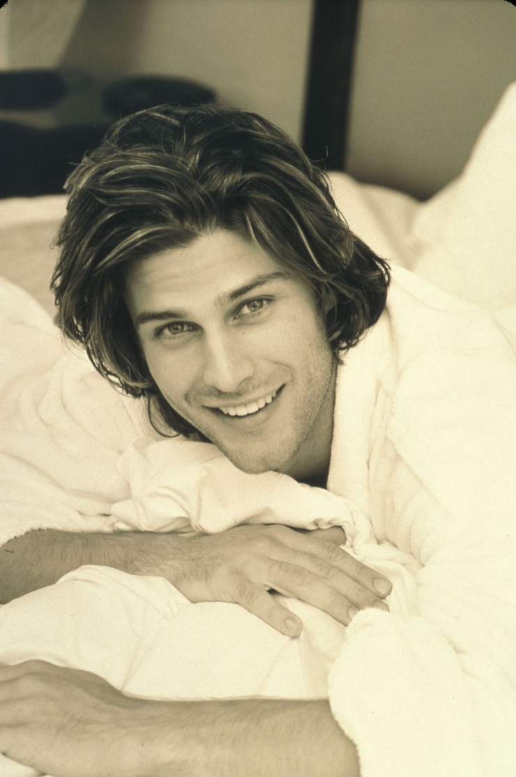Greg Vaughan image