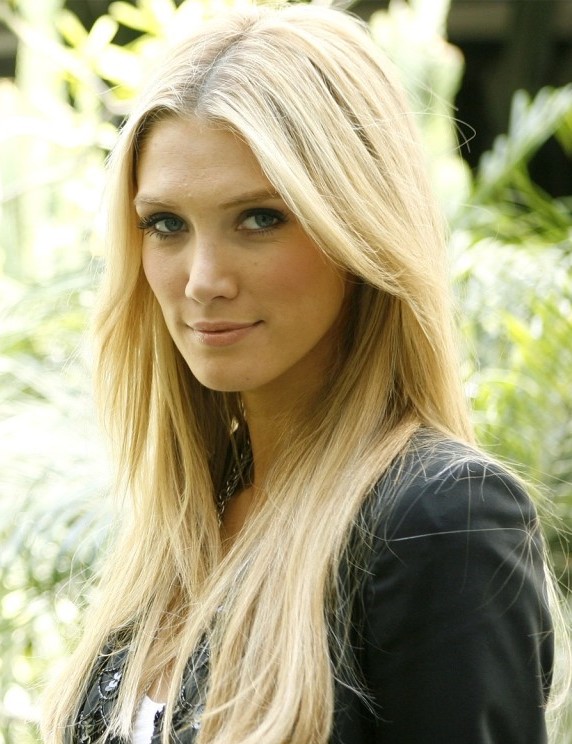 Picture of Delta Goodrem