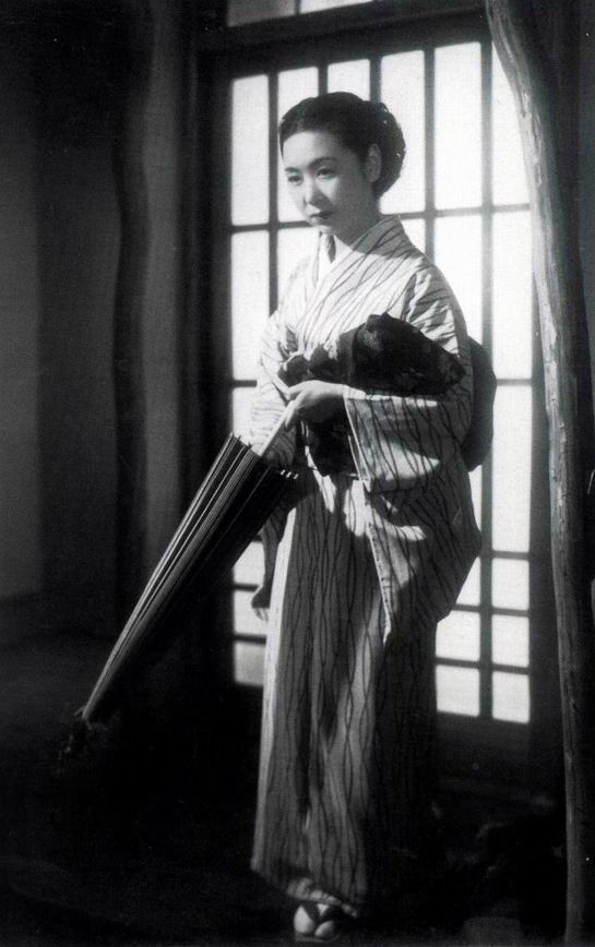 Kinuyo Tanaka picture