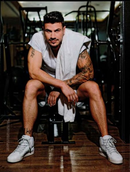 Picture of Akis Petretzikis