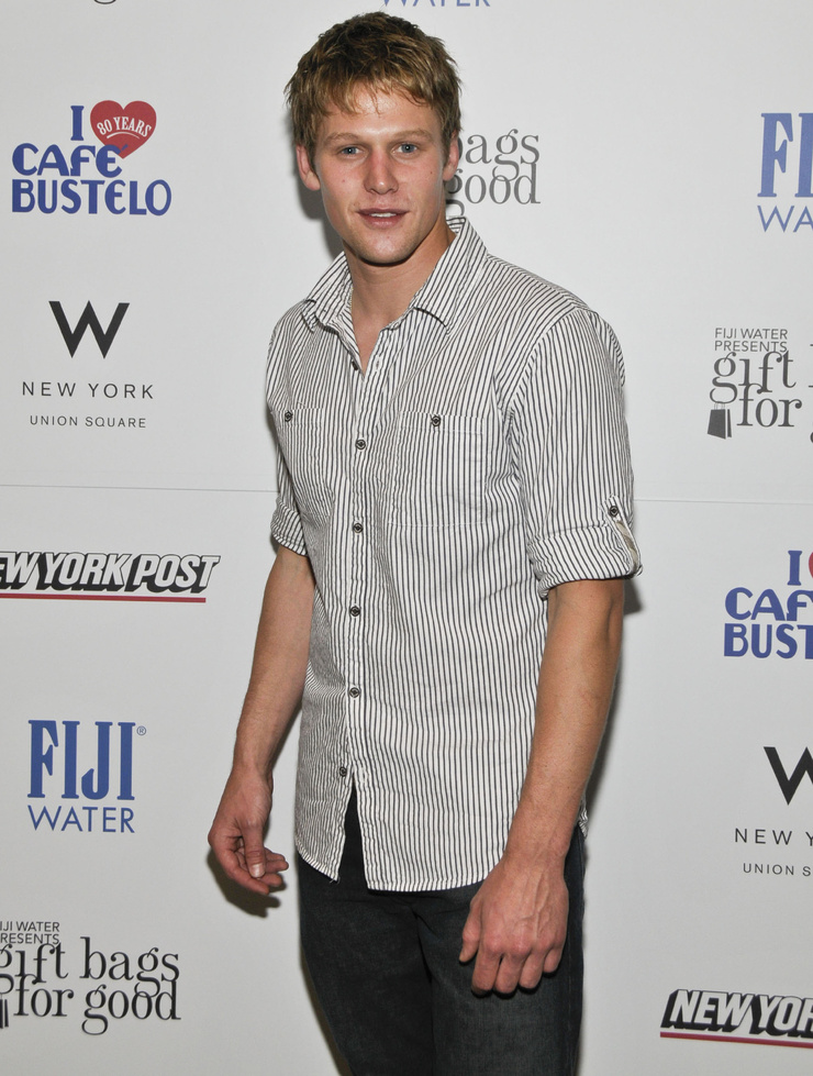 Picture of Zach Roerig