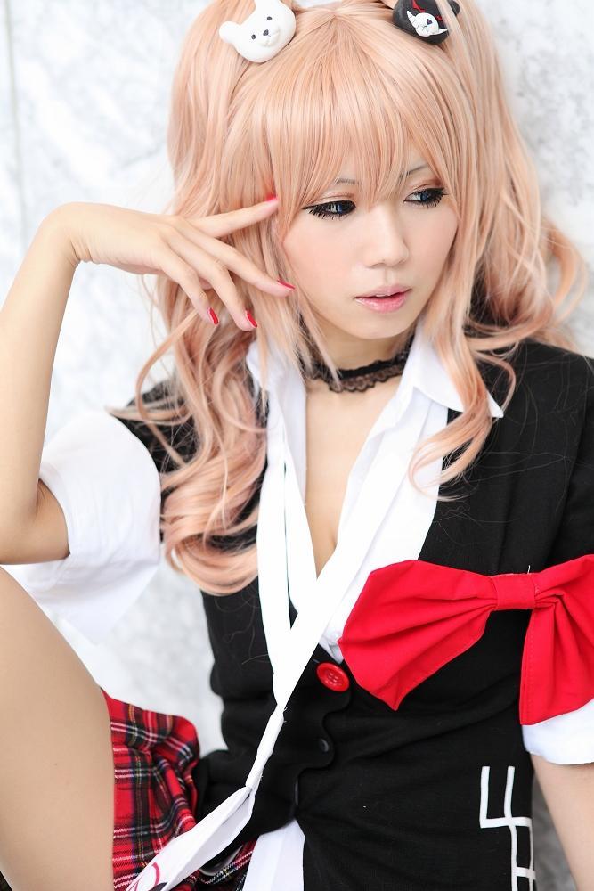 Picture of Junko Enoshima