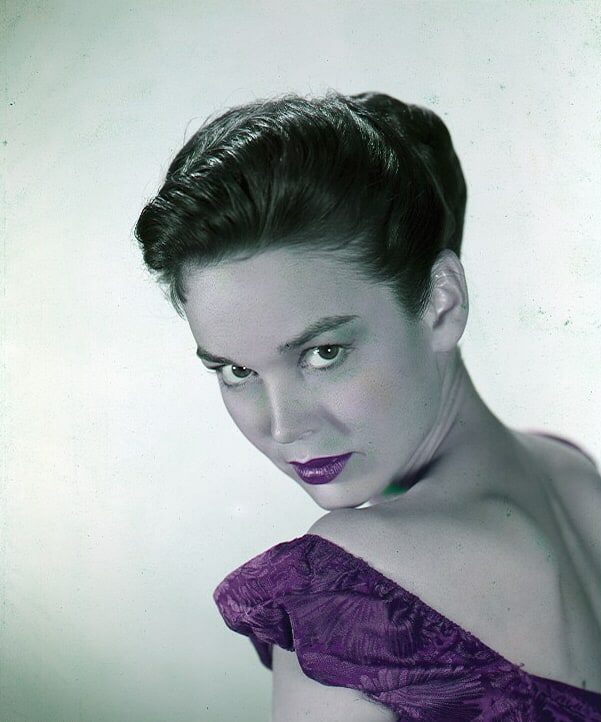 Picture of Kathryn Grant