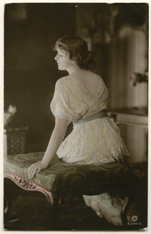 Picture of Gladys Cooper