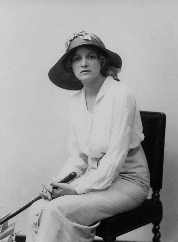 Picture of Gladys Cooper