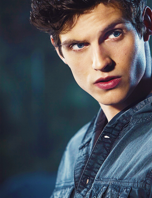 Image of Daniel Sharman