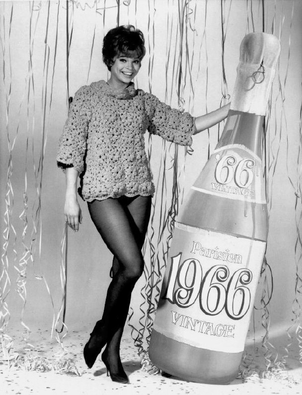 Juliet Prowse image