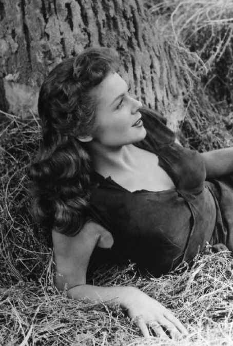 Picture of Joyce Mackenzie