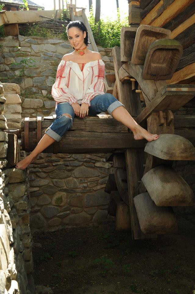 Andreea Marin picture