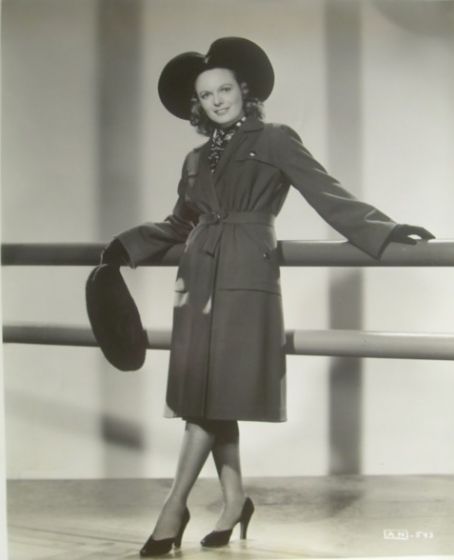 Picture of Anna Neagle