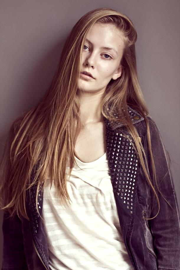 Picture of Cassi Lee