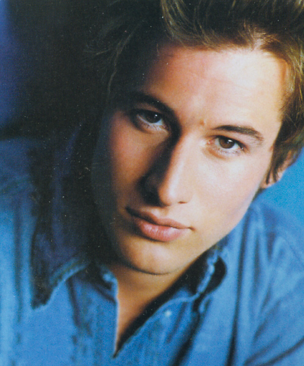 Picture of Brendan Fehr