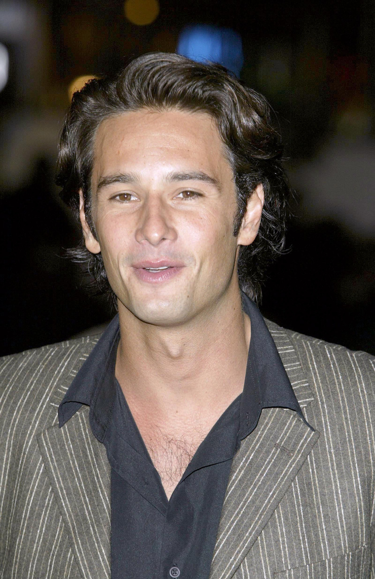 Picture of Rodrigo Santoro