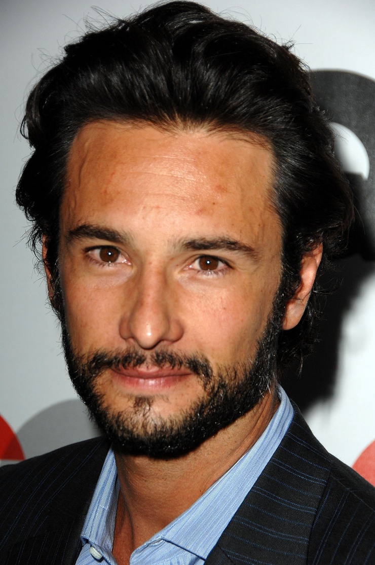 Picture of Rodrigo Santoro