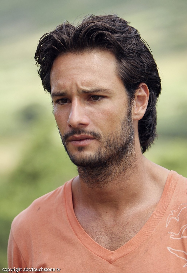Picture of Rodrigo Santoro