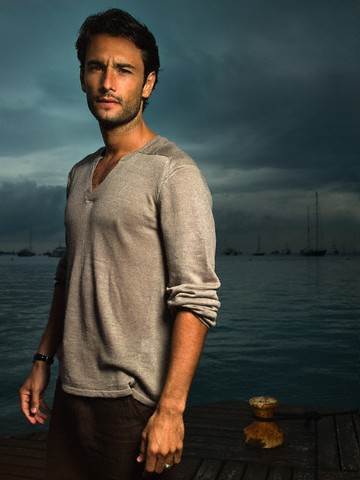 Picture of Rodrigo Santoro