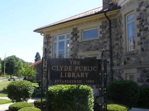 Image of Clyde Public Library