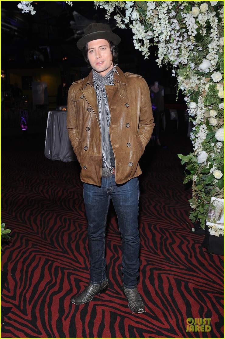 Picture of Jackson Rathbone