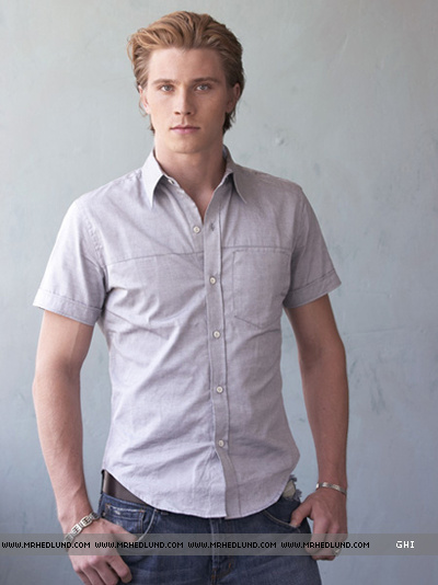 Picture of Garrett Hedlund