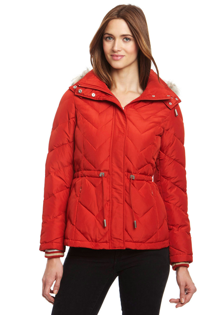 Picture of Caitlin Rose (Model)