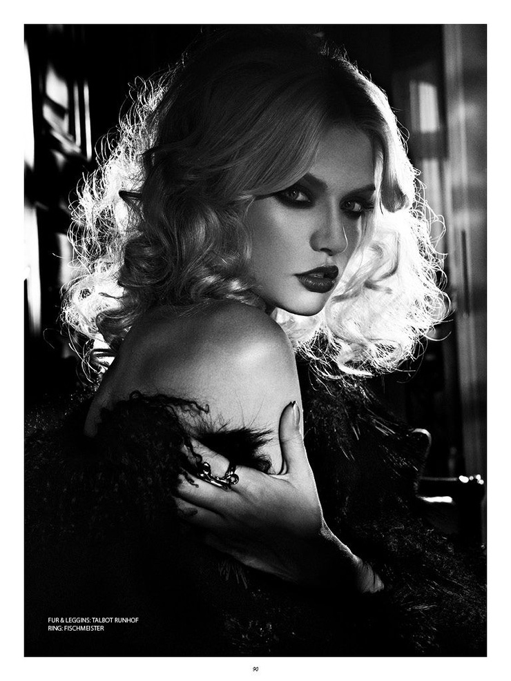 Picture of Martina Dimitrova