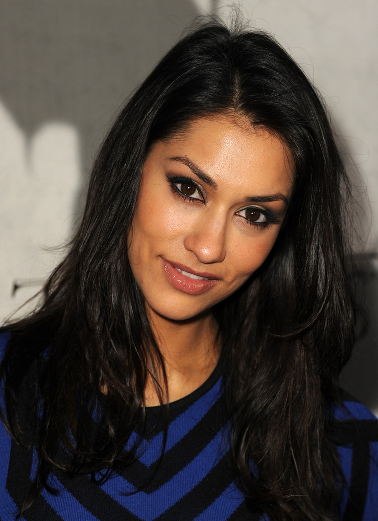 Janina Gavankar image