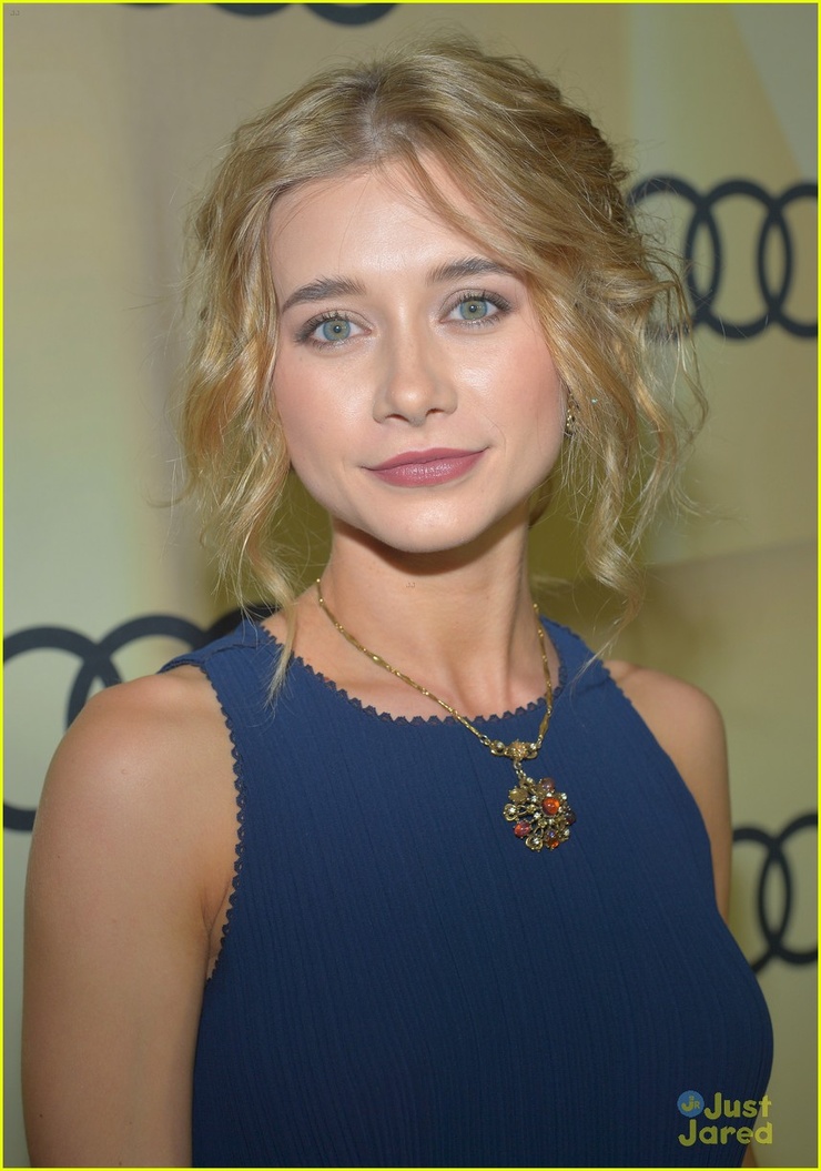 Picture of Olesya Rulin