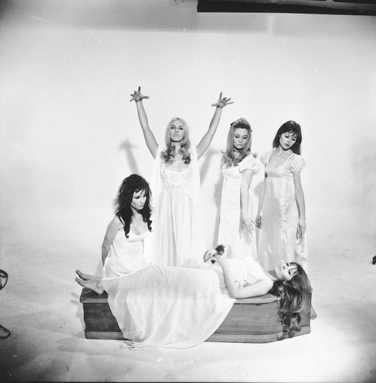 Picture of Ingrid Pitt