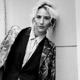 Mickey Sumner image