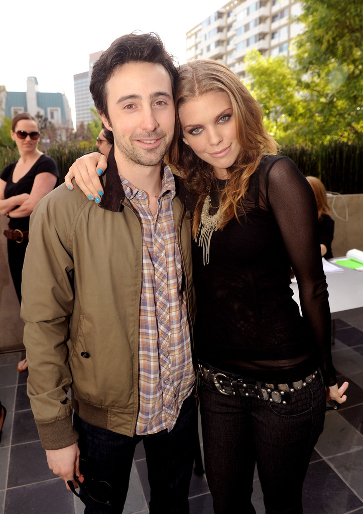 Picture of Josh Zuckerman