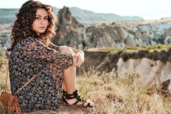 Picture of Nanda Costa