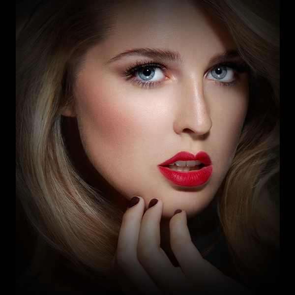 Picture of Kirsten Hauser