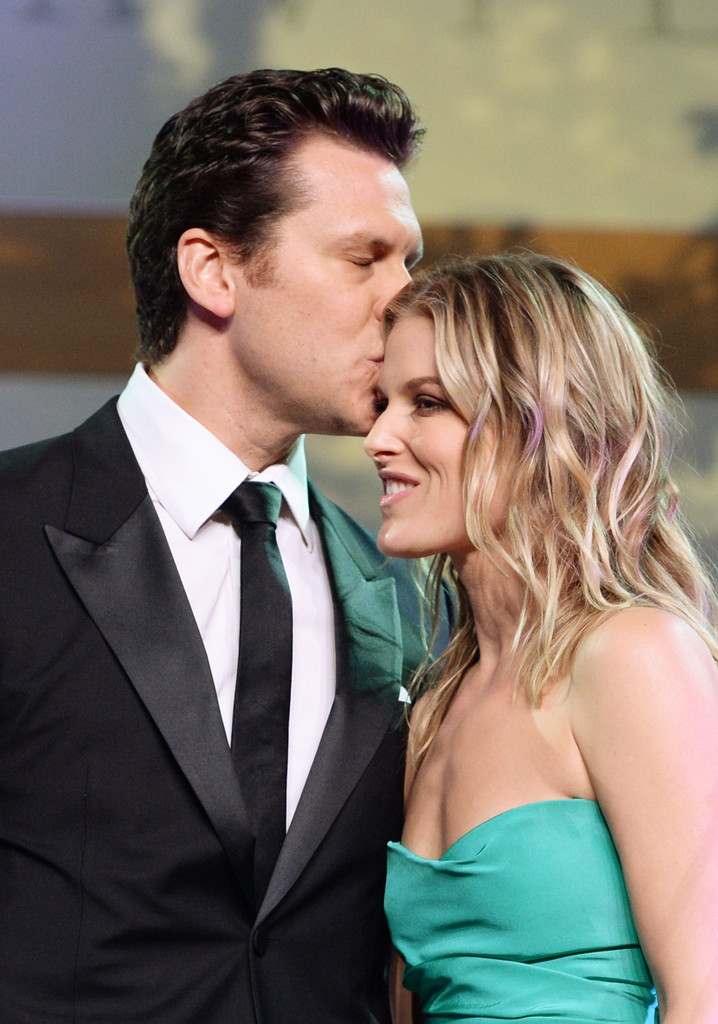 Ali Larter Ehefrau | Ali Larter: Da wölbt sich was – EQRM